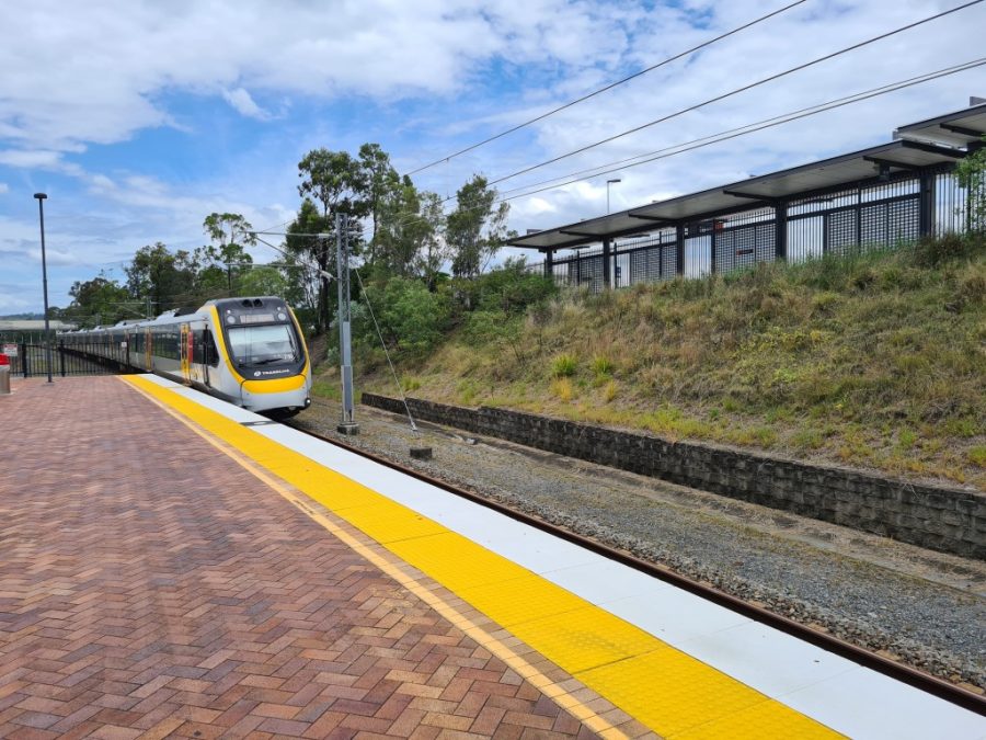 Best Way to Travel to Brisbane from the Gold Coast - tripAtrek Travel