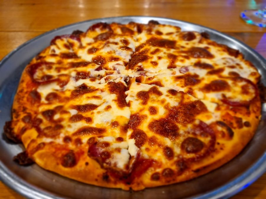 Popular pizzeria at Nicolinis Italian Restaurant Surfers Paradise ...